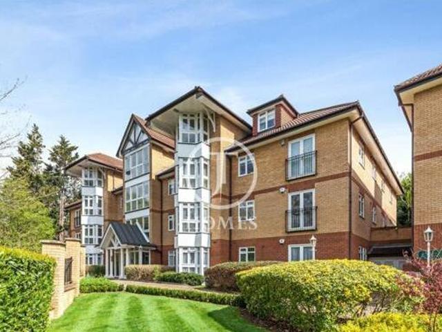 2 Bedroom Apartment For Sale In London