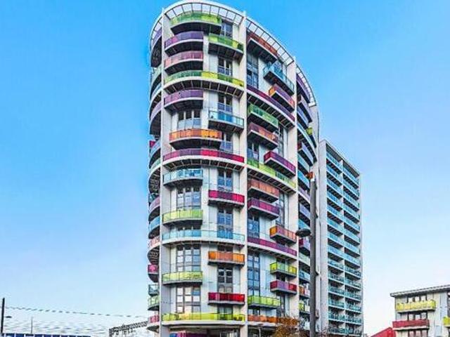 2 Bedroom Apartment For Sale In London