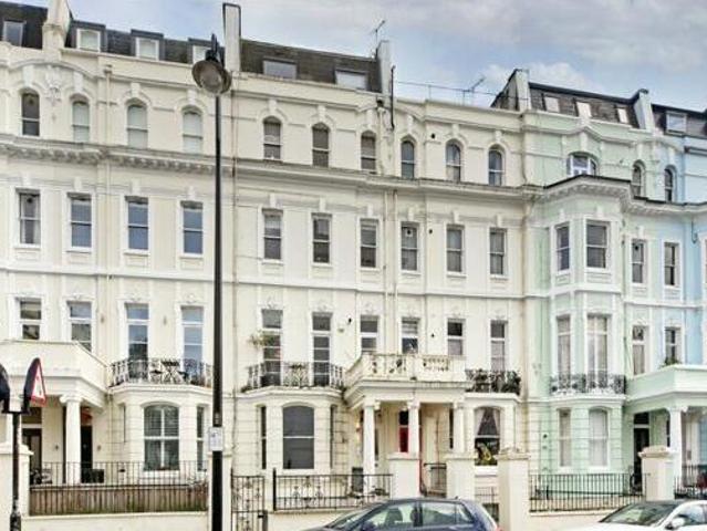 2 Bedroom Apartment For Sale In London
