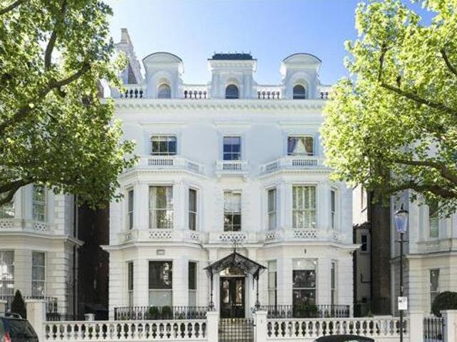 2 Bedroom Apartment For Sale In London
