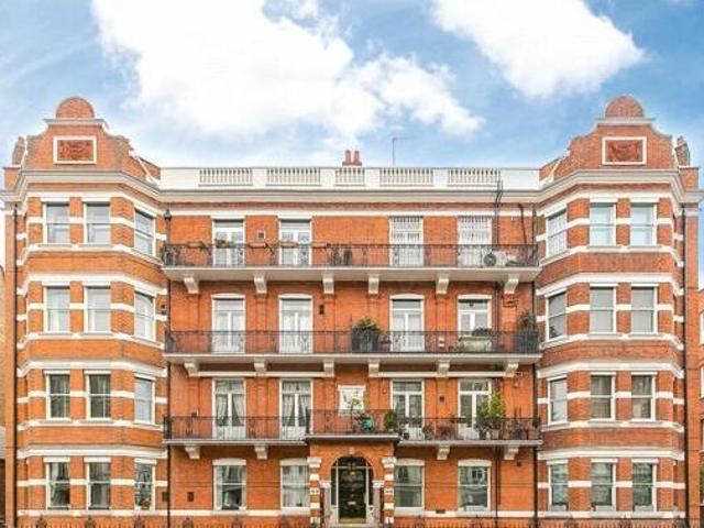 2 Bedroom Apartment For Sale In London