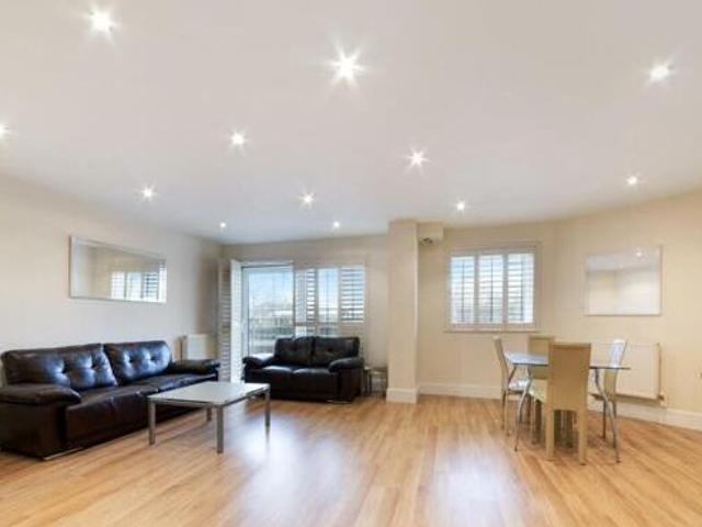 2 Bedroom Apartment For Sale In London