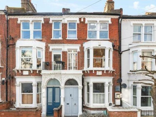 2 Bedroom Apartment For Sale In London