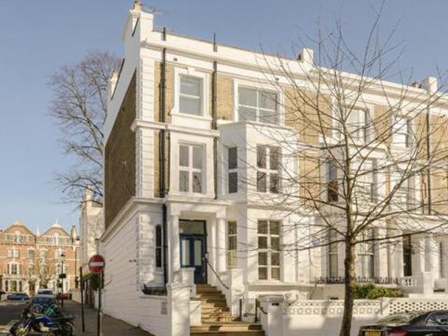 2 Bedroom Apartment For Sale In London