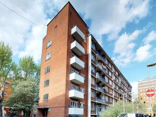 2 Bedroom Apartment For Sale In London