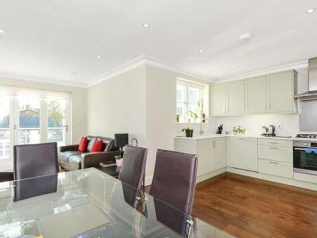 2 Bedroom Apartment For Sale In London