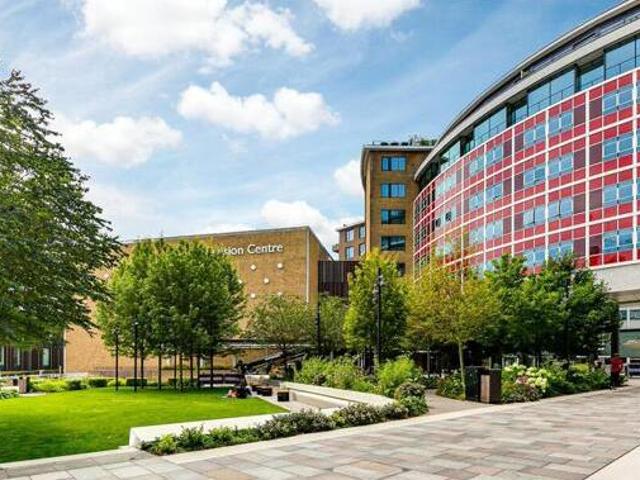 2 Bedroom Apartment For Sale In London