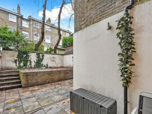 2 Bedroom Apartment For Sale In London