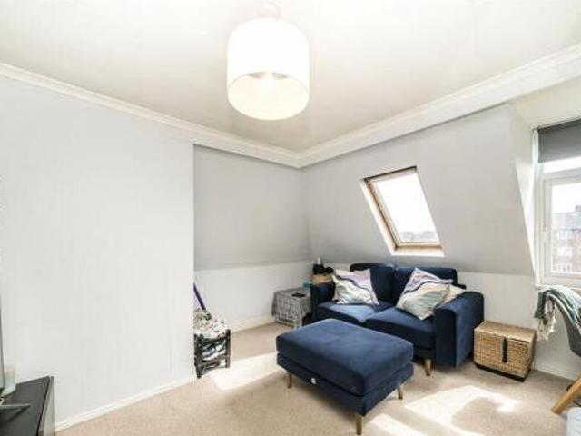 2 Bedroom Apartment For Sale In London