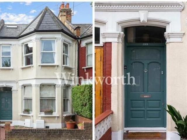 2 Bedroom Apartment For Sale In London