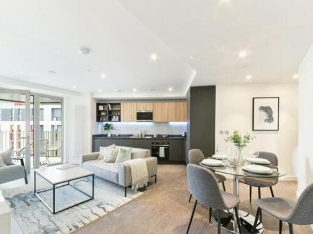 2 Bedroom Apartment For Sale In London
