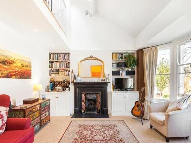 2 Bedroom Apartment For Sale In London