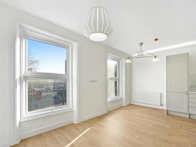 2 Bedroom Apartment For Sale In London