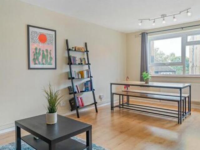 2 Bedroom Apartment For Sale In London