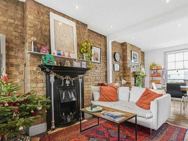 2 Bedroom Apartment For Sale In London