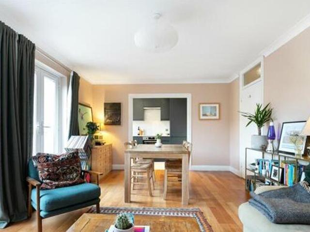 2 Bedroom Apartment For Sale In London