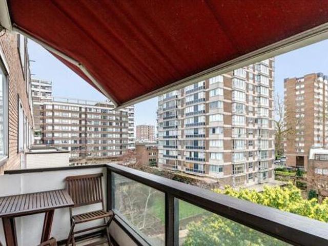 2 Bedroom Apartment For Sale In London