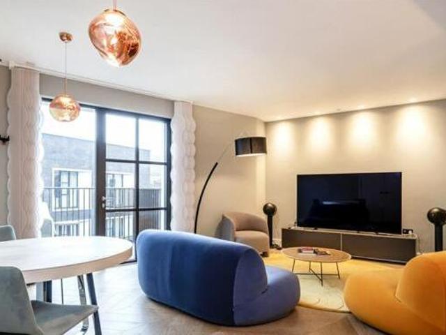 2 Bedroom Apartment For Sale In London