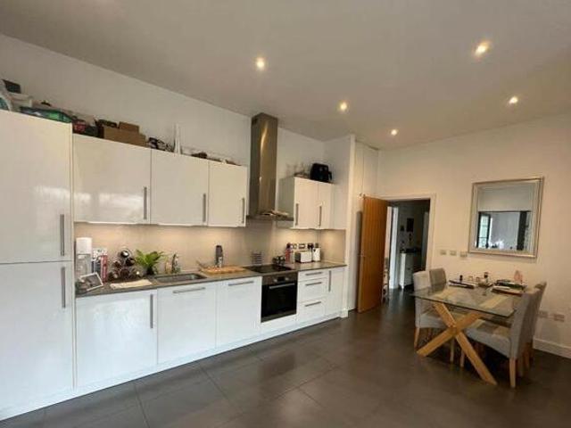 2 Bedroom Apartment For Sale In London