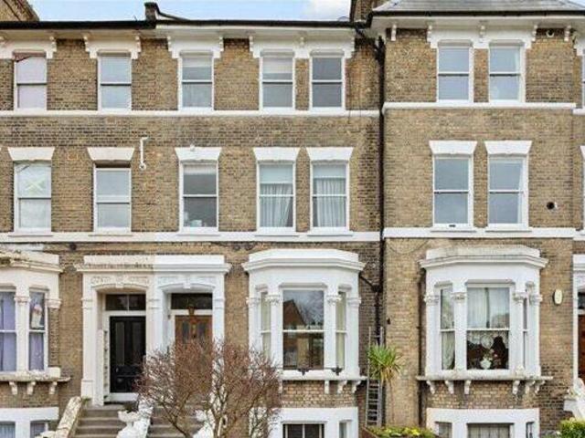 2 Bedroom Apartment For Sale In London