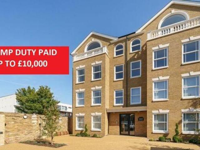 2 Bedroom Apartment For Sale In London