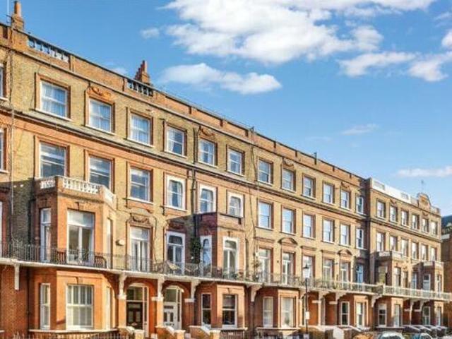 2 Bedroom Apartment For Sale In London