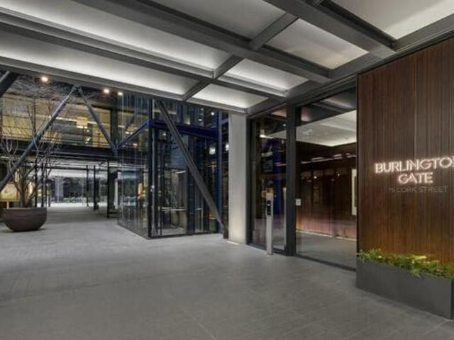 2 Bedroom Apartment For Sale In London