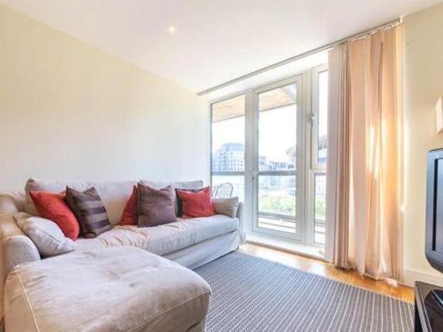 2 Bedroom Apartment For Sale In London