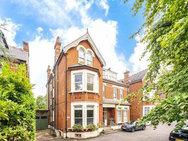 2 Bedroom Apartment For Sale In London