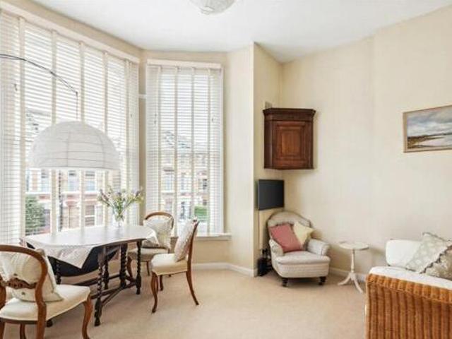 2 Bedroom Apartment For Sale In London