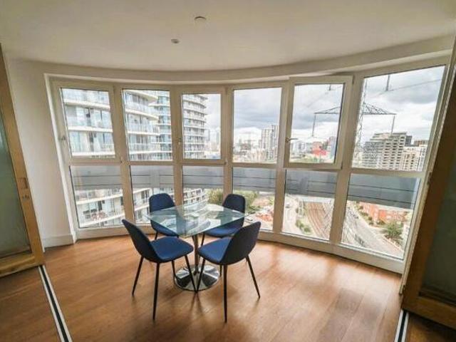 2 Bedroom Apartment For Sale In London
