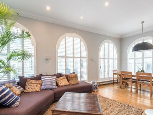 2 Bedroom Apartment For Sale In London