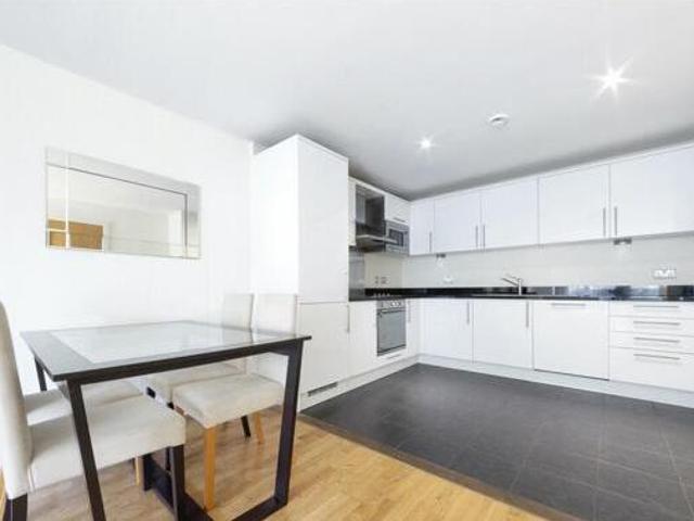 2 Bedroom Apartment For Sale In London