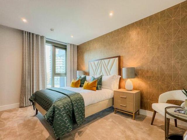 2 Bedroom Apartment For Sale In London