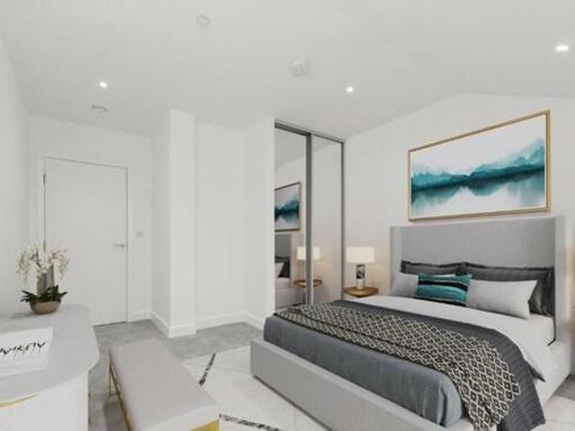 2 Bedroom Apartment For Sale In London