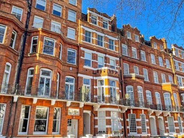 2 Bedroom Apartment For Sale In London