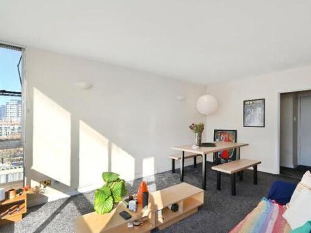 2 Bedroom Apartment For Sale In London