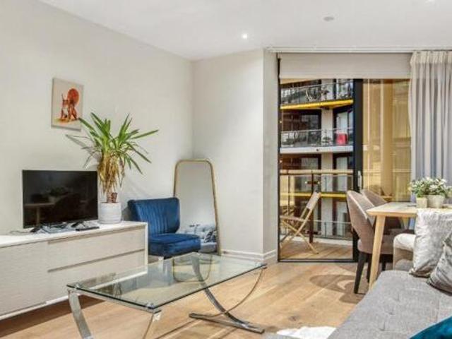 2 Bedroom Apartment For Sale In London