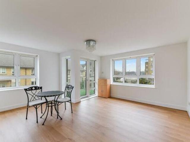 2 Bedroom Apartment For Sale In London