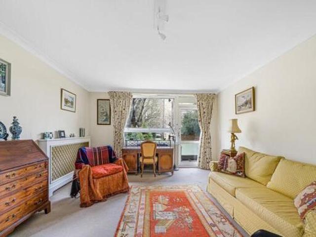 2 Bedroom Apartment For Sale In London