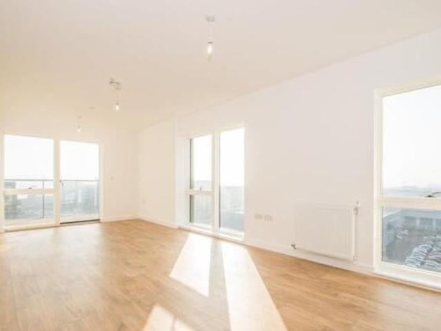 2 Bedroom Apartment For Sale In London