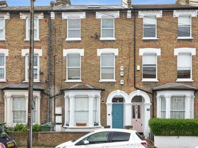 2 Bedroom Apartment For Sale In London
