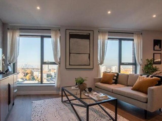 2 Bedroom Apartment For Sale In London
