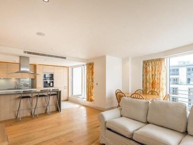 2 Bedroom Apartment For Sale In London