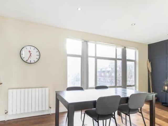 2 Bedroom Apartment For Sale In London