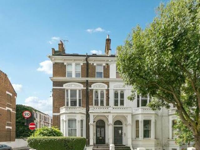 2 Bedroom Apartment For Sale In London