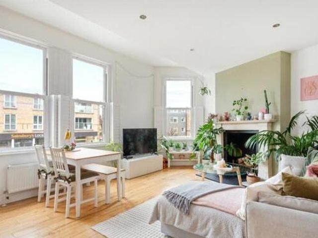 2 Bedroom Apartment For Sale In London