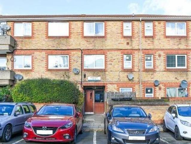 2 Bedroom Apartment For Sale In London