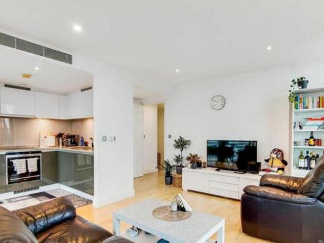 2 Bedroom Apartment For Sale In London