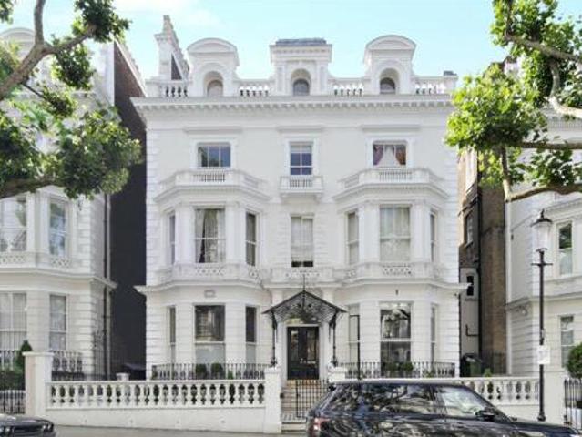 2 Bedroom Apartment For Sale In London